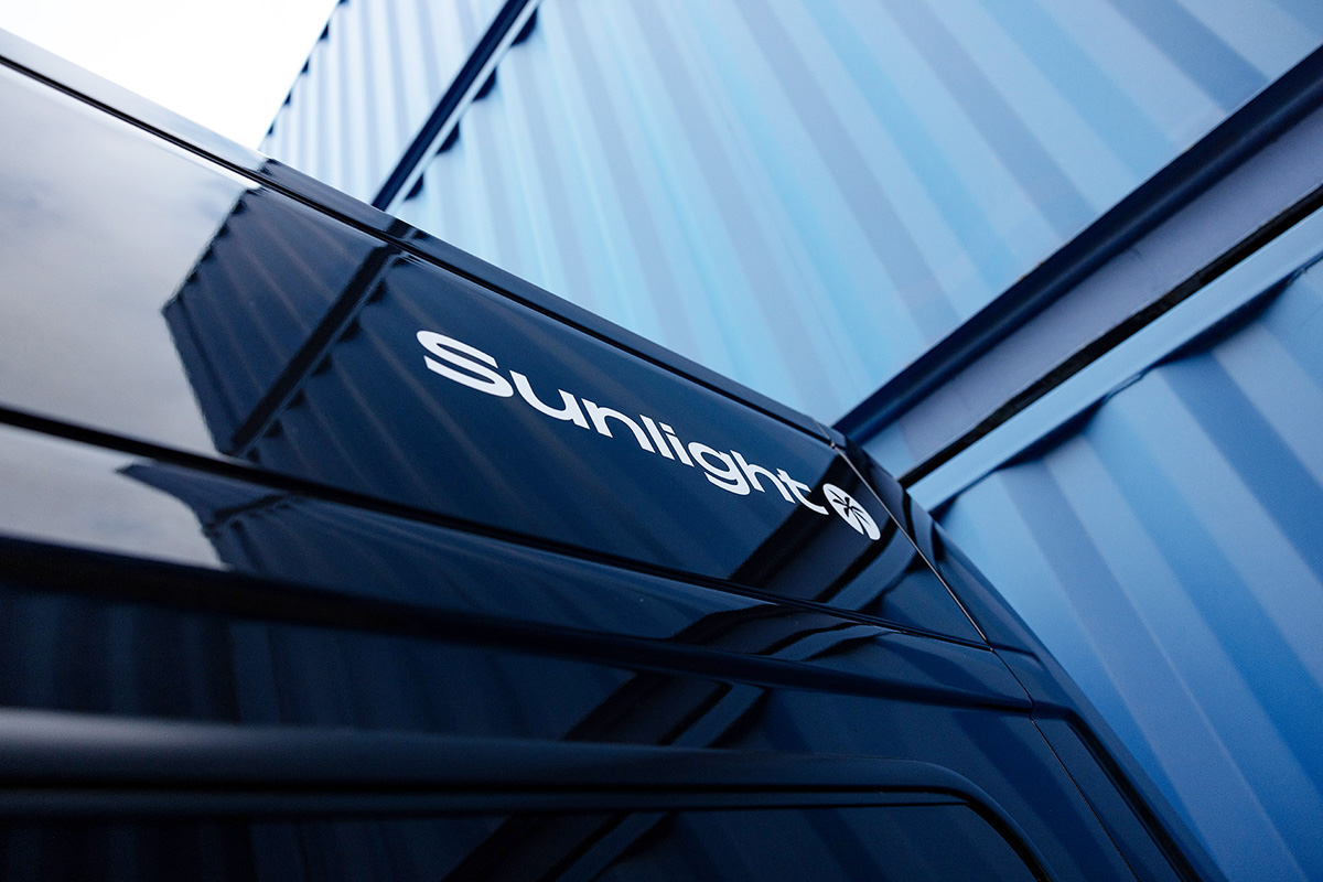 Capron GmbH Neustadt - SUNLIGHT - Camper Vans CLIFF 600 XX - Die ...