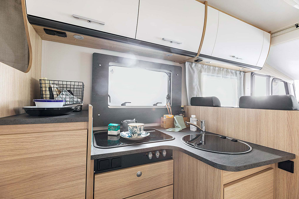 Capron GmbH Neustadt - SUNLIGHT - Integrated - The motorhome factory