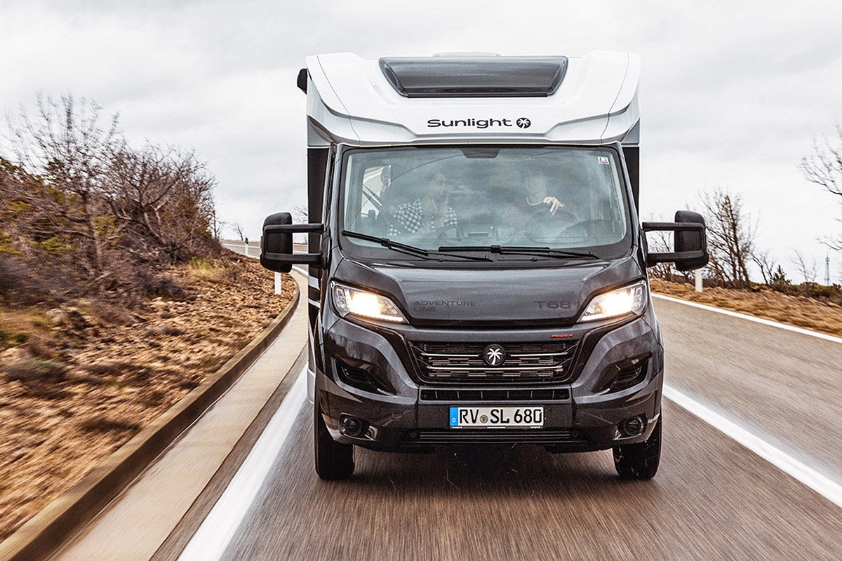 Capron GmbH Neustadt - SUNLIGHT - Semi-Integrated - The motorhome factory