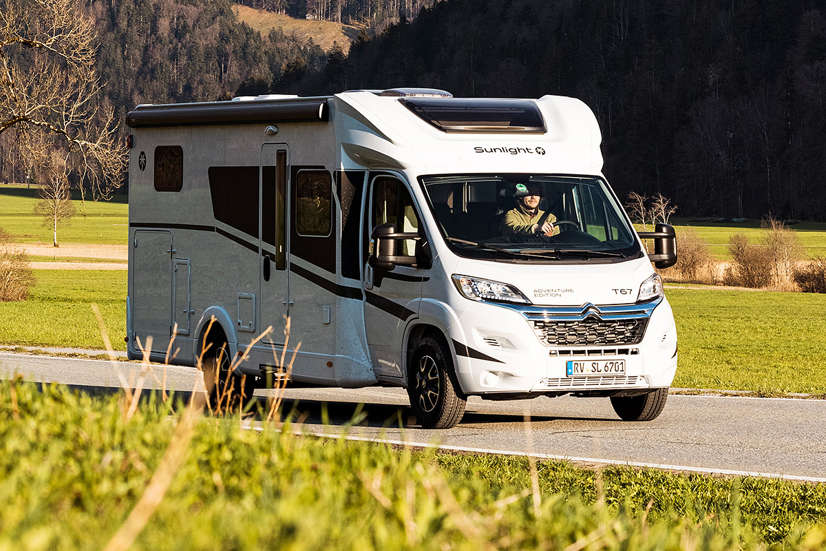 Capron GmbH Neustadt - SUNLIGHT - Semi-Integrated - The motorhome factory