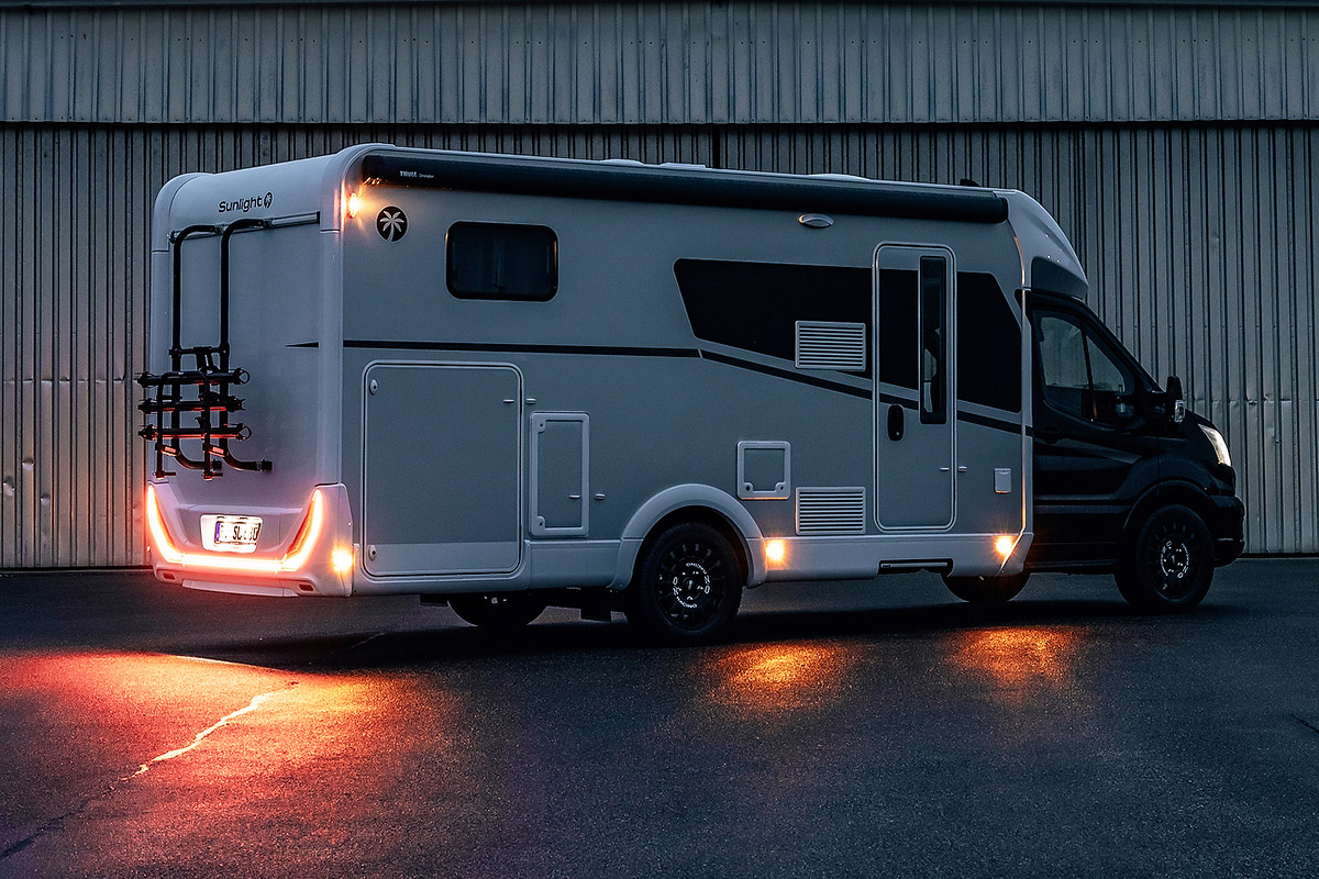 Capron GmbH Neustadt - SUNLIGHT - Semi-Integrated - The motorhome factory